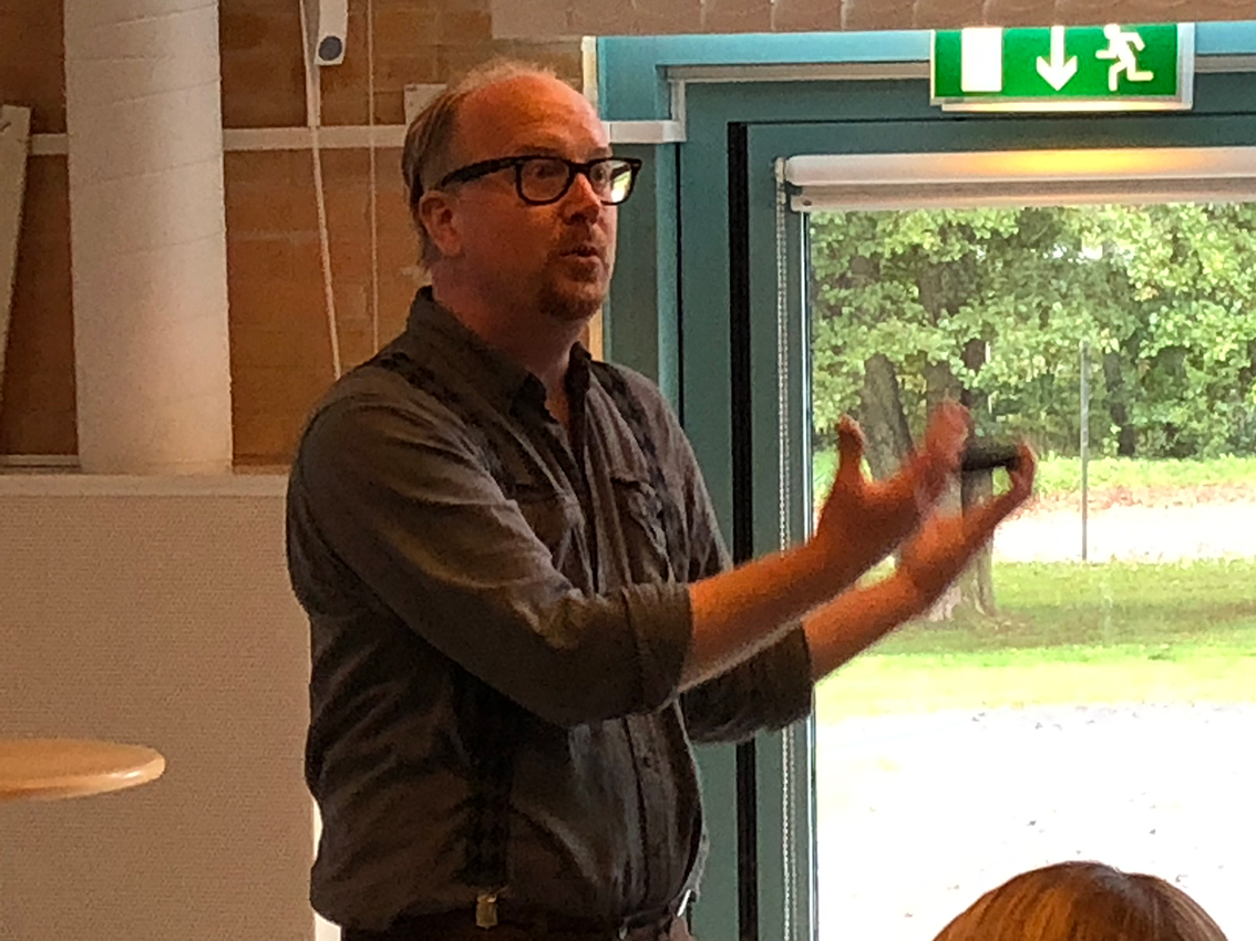 Högskolelektor i historia besökte Fenix - Skillingaryd