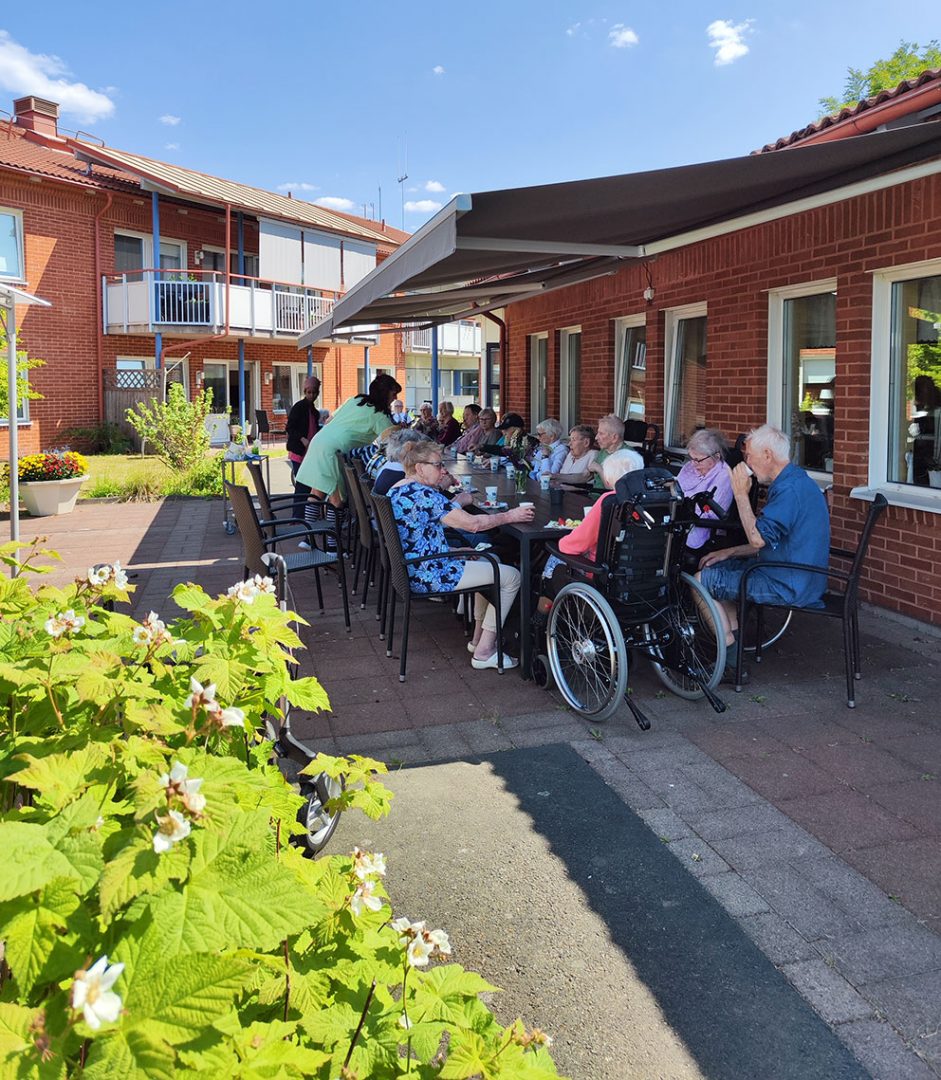 Sommarfest på äldreboende - Skillingaryd