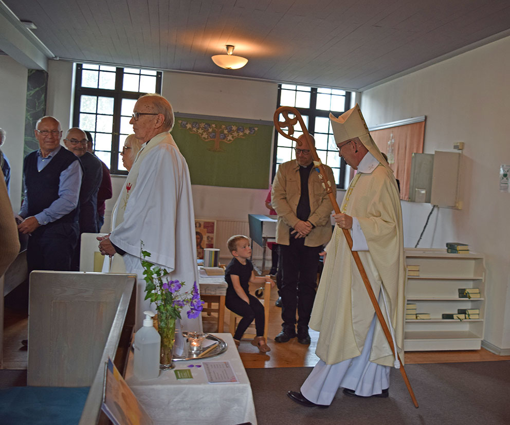 Martin Ahlqvist mottogs som kyrkoherde - Skillingaryd