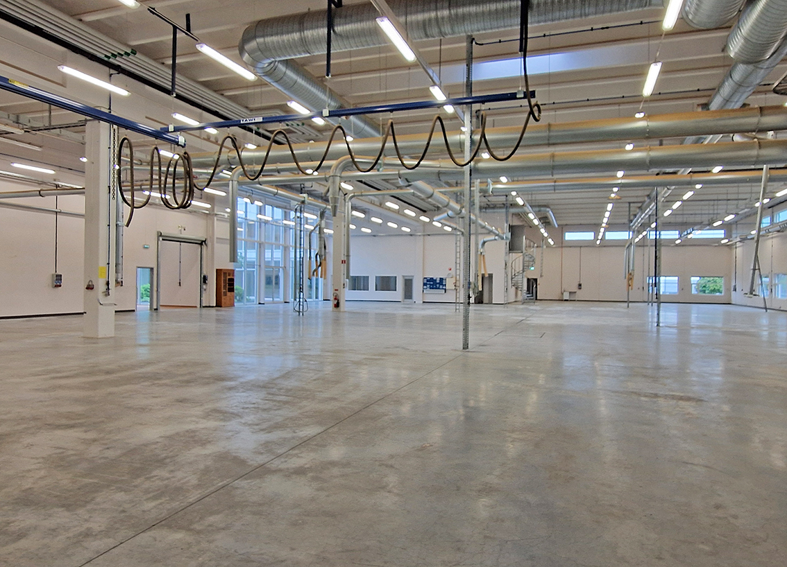 Tidigare möbelfabrik: "Bästa platsen för simhall" - Skillingaryd